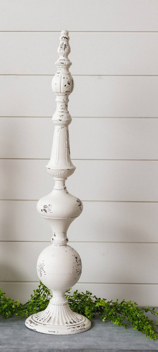 White Distressed Finial 31" – Vintage Feather